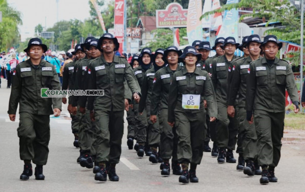 Bak Pasukan Militer, Karyawan TTBKT Semangat Ikuti Lomba Gerak Jalan ...