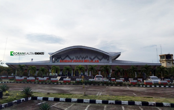 Kualitas Aspal Runway Bandara Melalan di Kubar Ditingkatkan, Didanai ...
