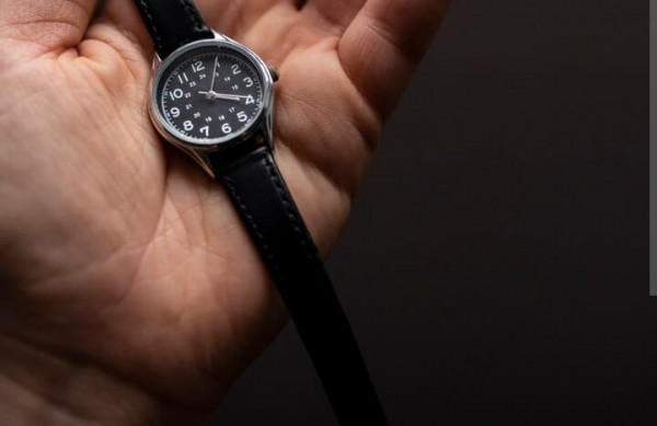 Jarang yang Tahu, Ini Perbedaan Arloji dan Jam | Korankaltim.com