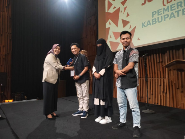DKISP Paser Boyong Jurnalis ke Gedung Tower SCTV di Jakarta Hari Ini ... DKISP Paser Boyong Jurnalis ke Gedung Tower SCTV di Jakarta Hari Ini ...