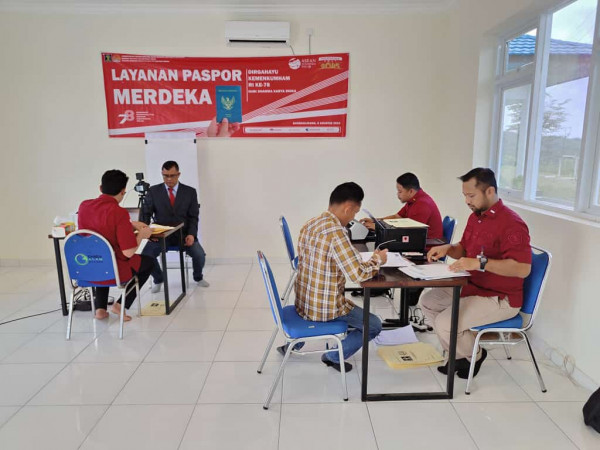Semarak Hari Dharma Karya Dhika ke 78 Tahun 2023, Kantor Imigrasi Tanjung Redeb Gelar Layanan ...