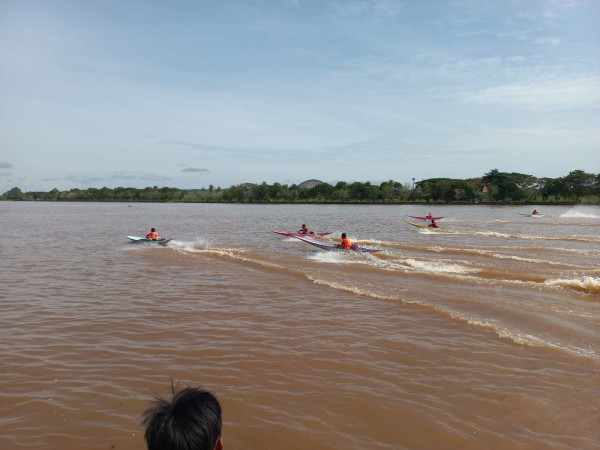 163 Motoris Unjuk Kebolehan di Lomba Balap Ketinting Garapan PT Mislin ...