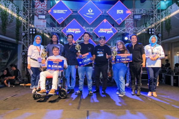 Bawakan Lagu Musisi Milik God Bless, Smaradha Band Kampiun Velocity ...