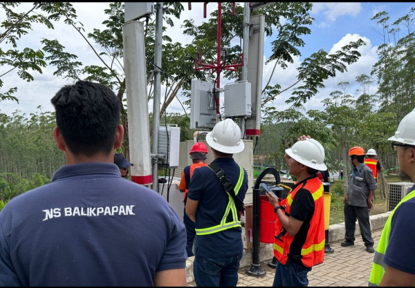 Telkomsel Operasikan COMBAT untuk Dukung Jaringan Malam Apresiasi ... Telkomsel Operasikan COMBAT untuk Dukung Jaringan Malam Apresiasi ...