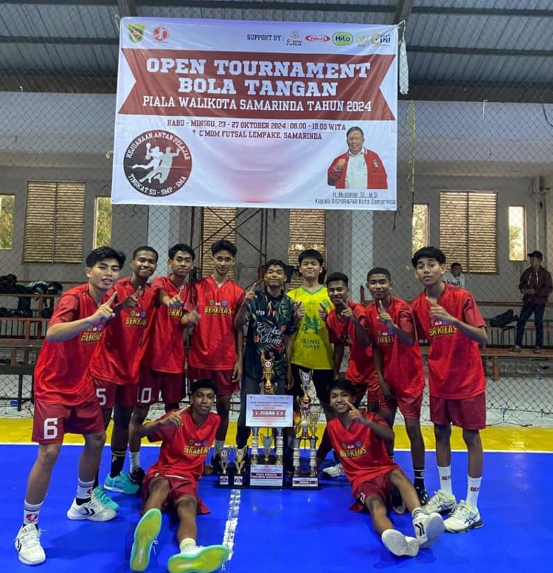 Smansa Long Ikis Raih Juara 1 Kejuaraan Open Bola Tangan Piala Wali ...