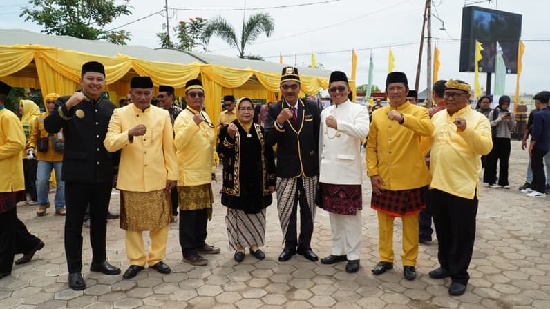 Dukung Pelestarian Adat Budaya, PT Berau Coal Turut Meriahkan Abut Bassar Banua