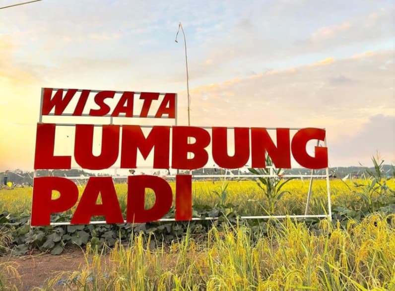 Lumbung Padi Samboja, Wisata Instagramable di Kutai Kartanegara ...