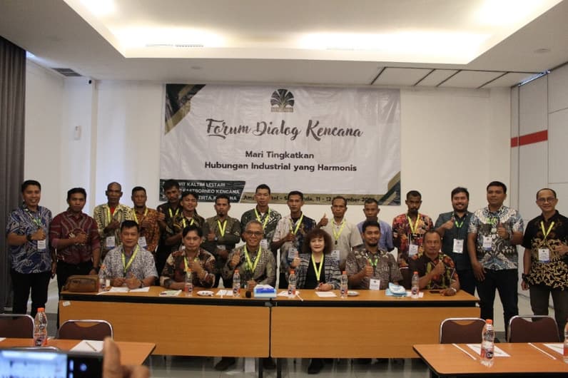 Grup Usaha Perkebunan Kelapa Sawit Kencana Agri di Kukar Gelar Forum ...